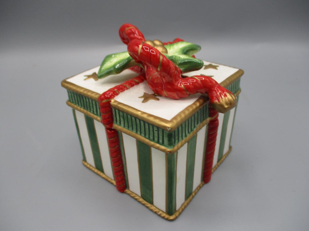 2004 Fitz & Floyd Christmas Gift Box - Etsy