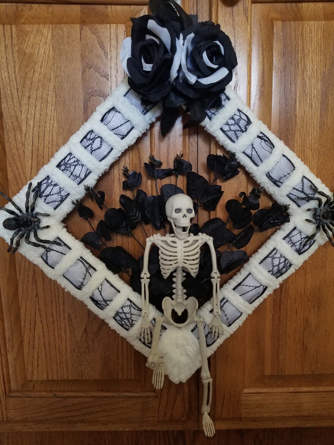 Chunky Yarn Halloween Skeleton Wall Hanger Door Decor - Etsy
