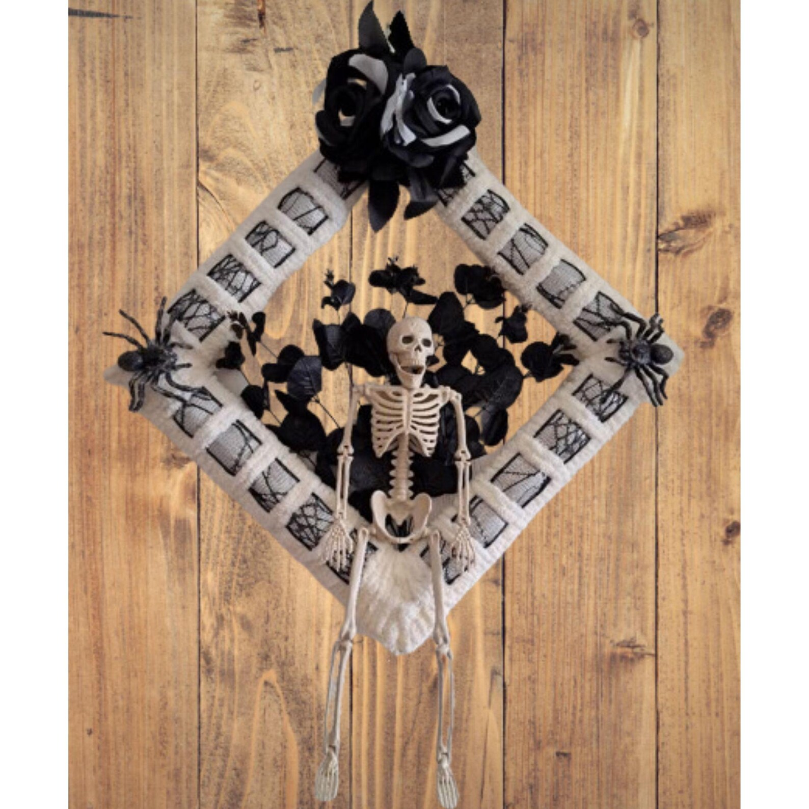 Chunky Yarn Skeleton Halloween Door Decor, Spooky Wall Hanger, Suitable ...