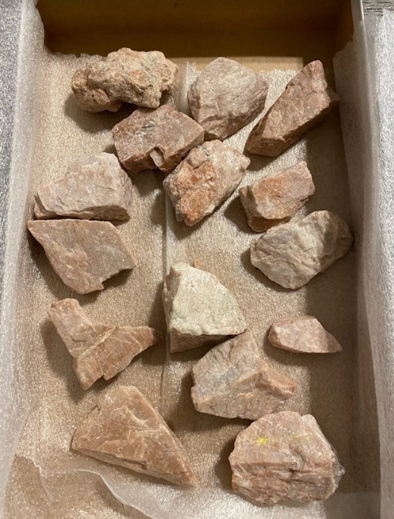 Pink Feldspar Igneous Rock - Unpolished Specimens - Etsy