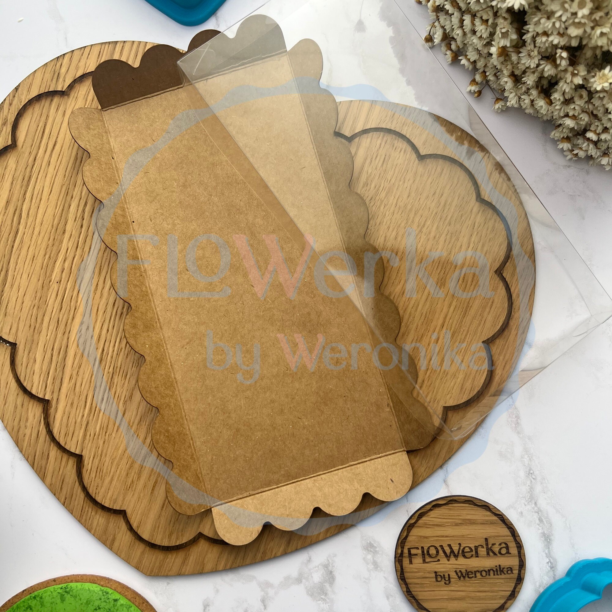 Set of 25 Scalloped Cardboard White-brown Box With Clear Lid for ...