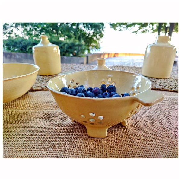 Pottery Berry Bowl - Etsy