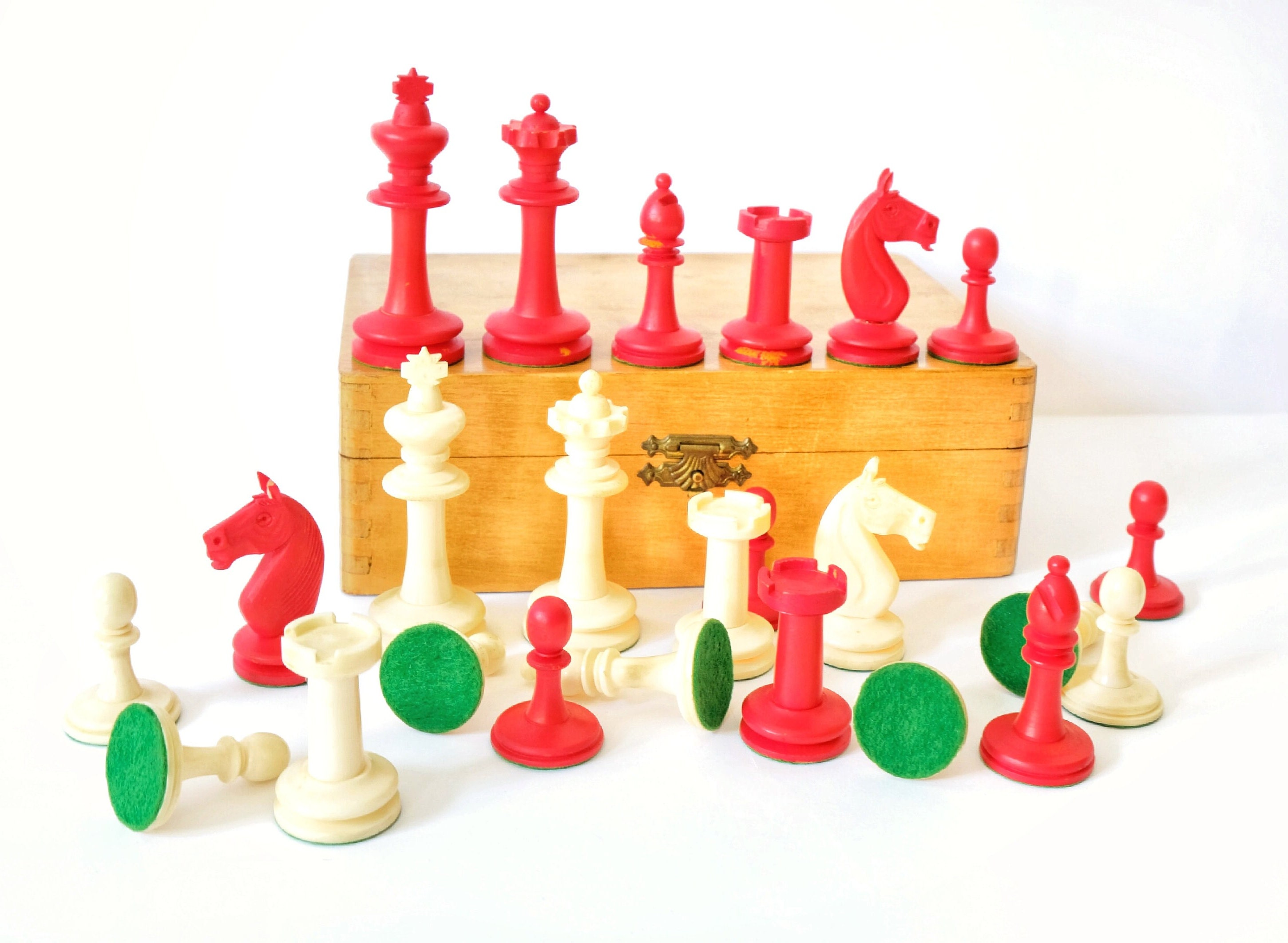 Antique or Vintage Rare Bone Chess Set, Made in 1920, Antique Staunton ...