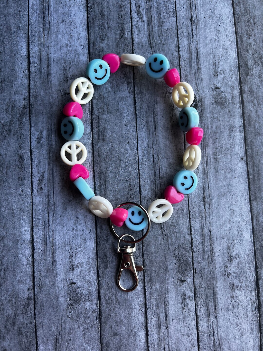 Smiley Face Keychain, Smiley Face Accessories, Key Chain Accessories ...