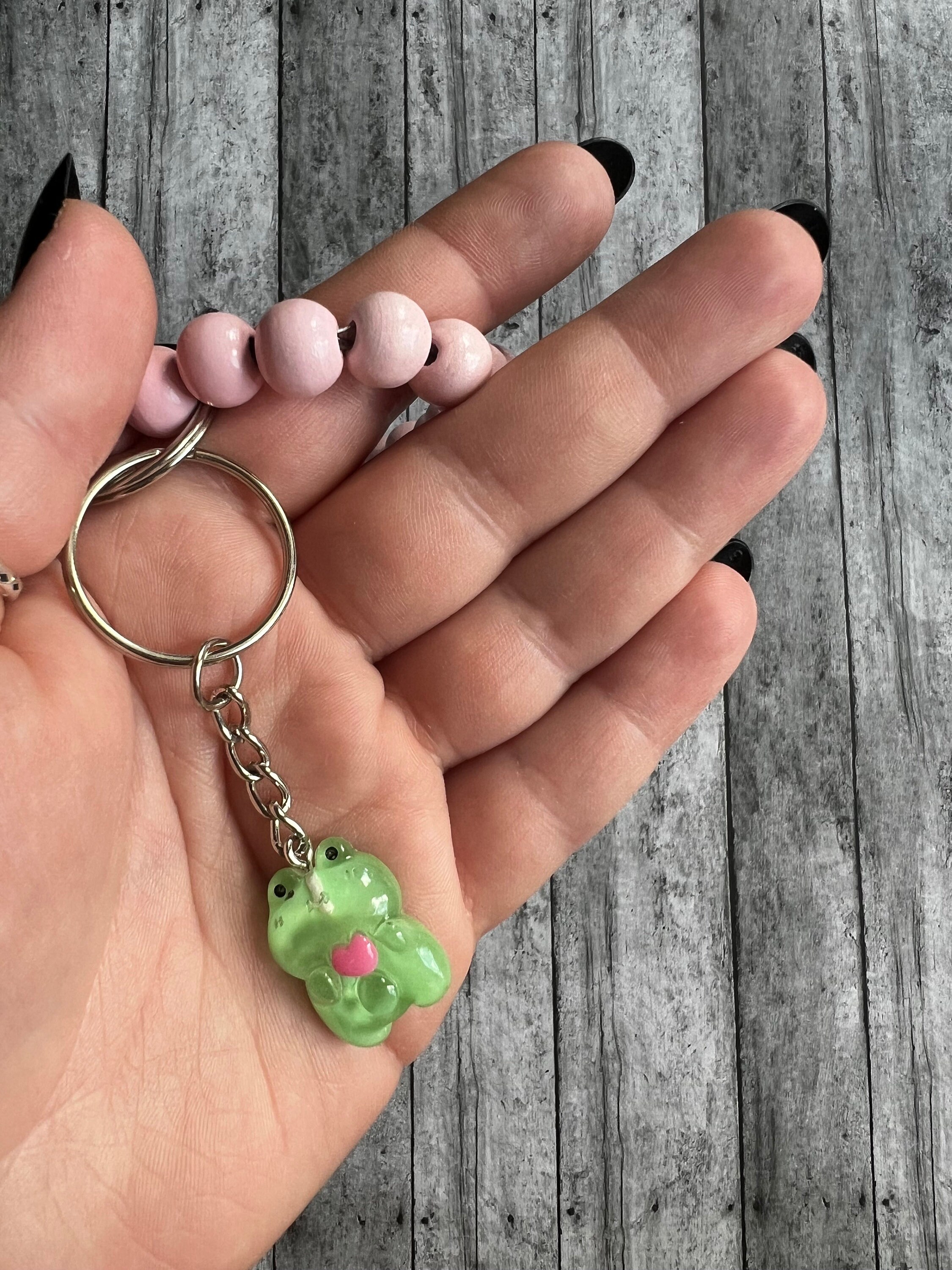 Frog Holding Heart Keychain, Silver Keychain, Resin Keychain, Wristlet ...