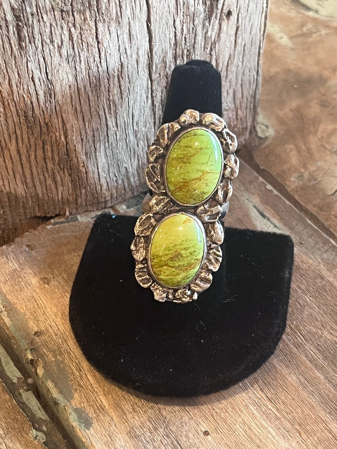 Native American Navajo, Handmade Sterling, Silver Gaspeite Ring - Etsy