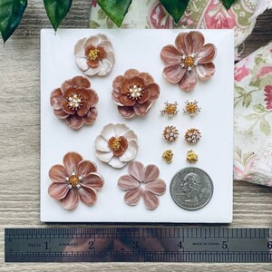 Gold Flower Pollen Center Stamens Cubic Zirconia, Floral Craft Supplies ...