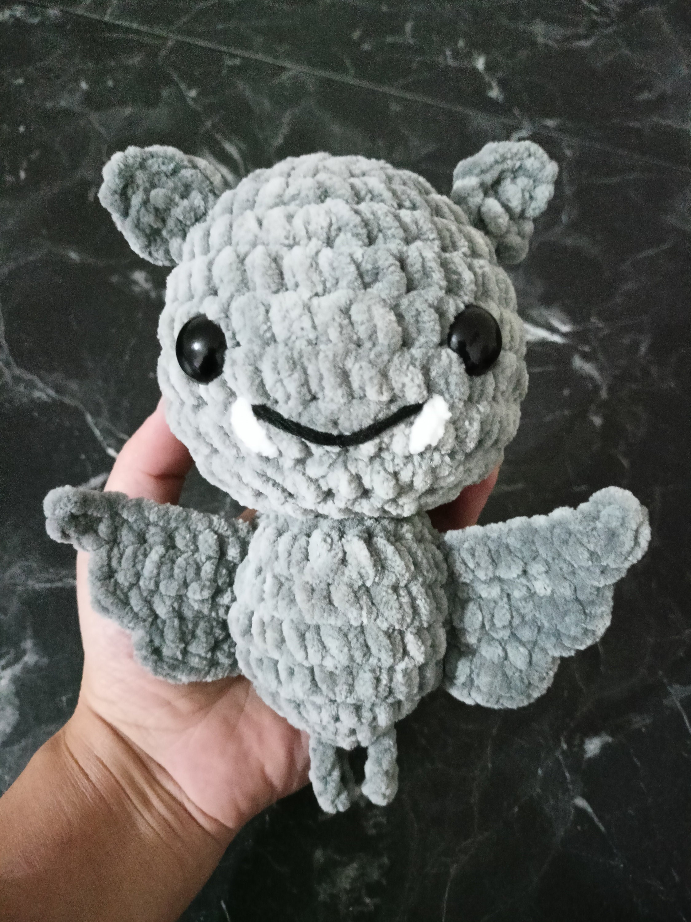 Halloween Bats Amigurumi Plushie Crochet Toys and Decoration Figures ...