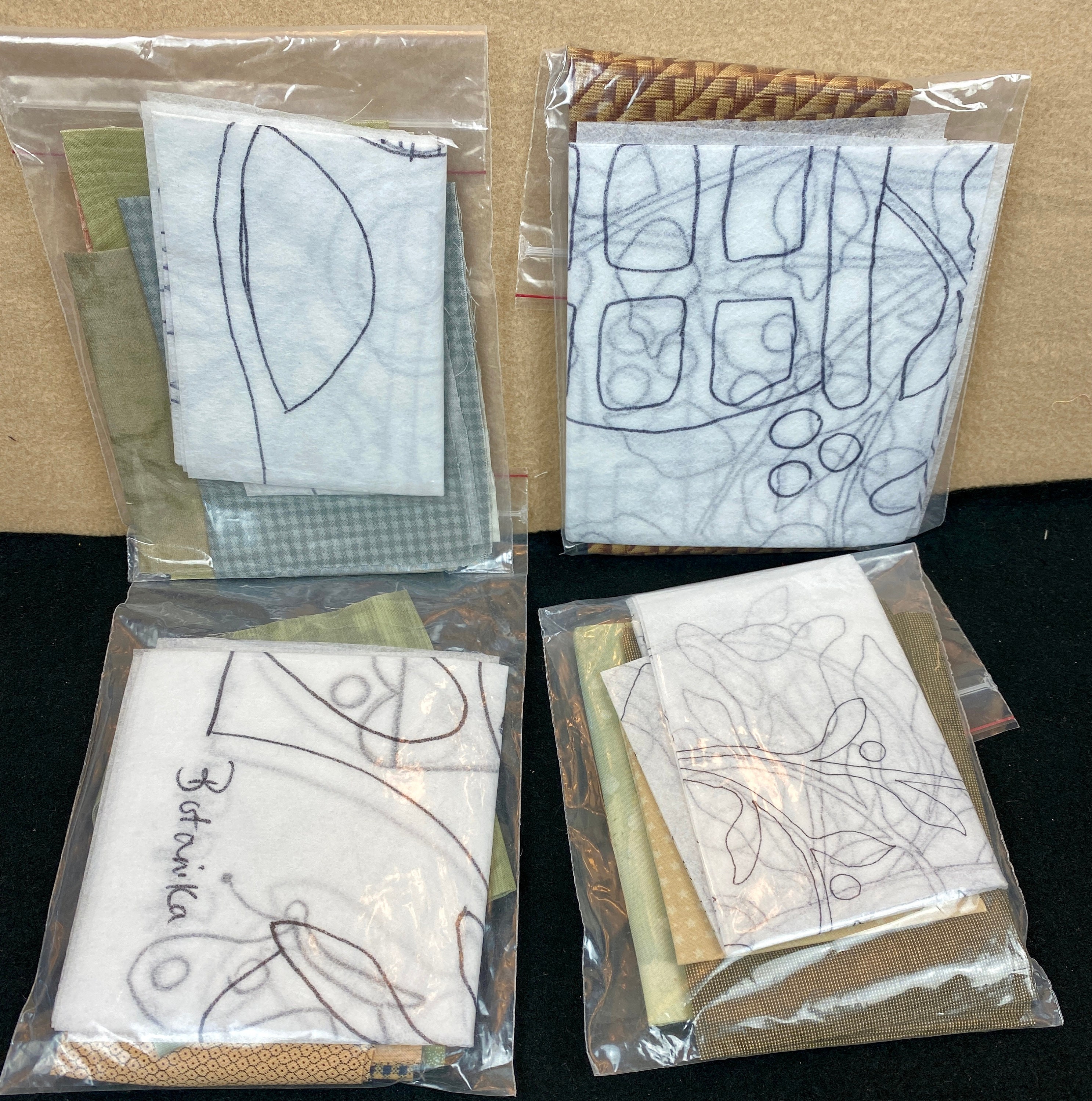 Botanika Quilt Kit by Robyn Pandolph / Coxcombs & Pomegranates - Etsy
