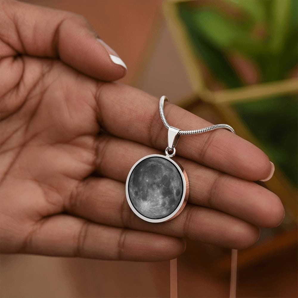 Personalized Mom Moon Phase Circle Necklace Birth Moon Jewelry Custom ...