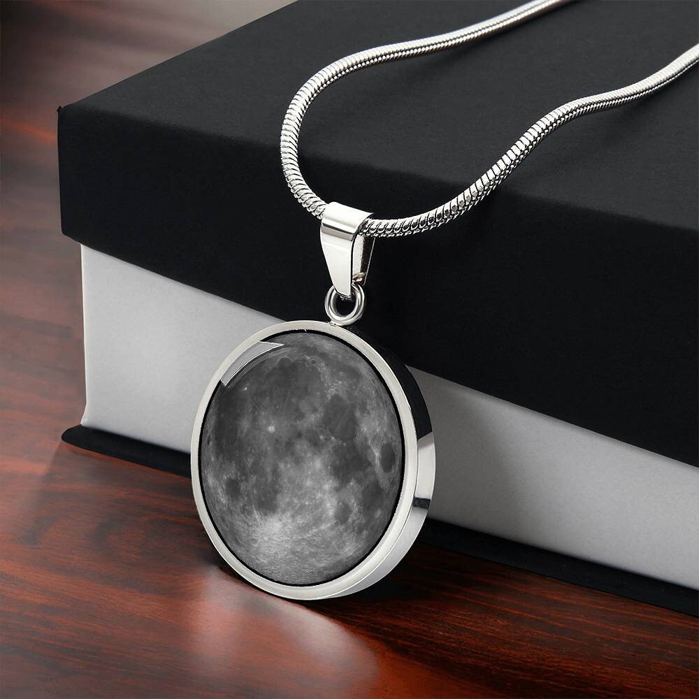 Personalized Mom Moon Phase Circle Necklace Birth Moon Jewelry Custom ...