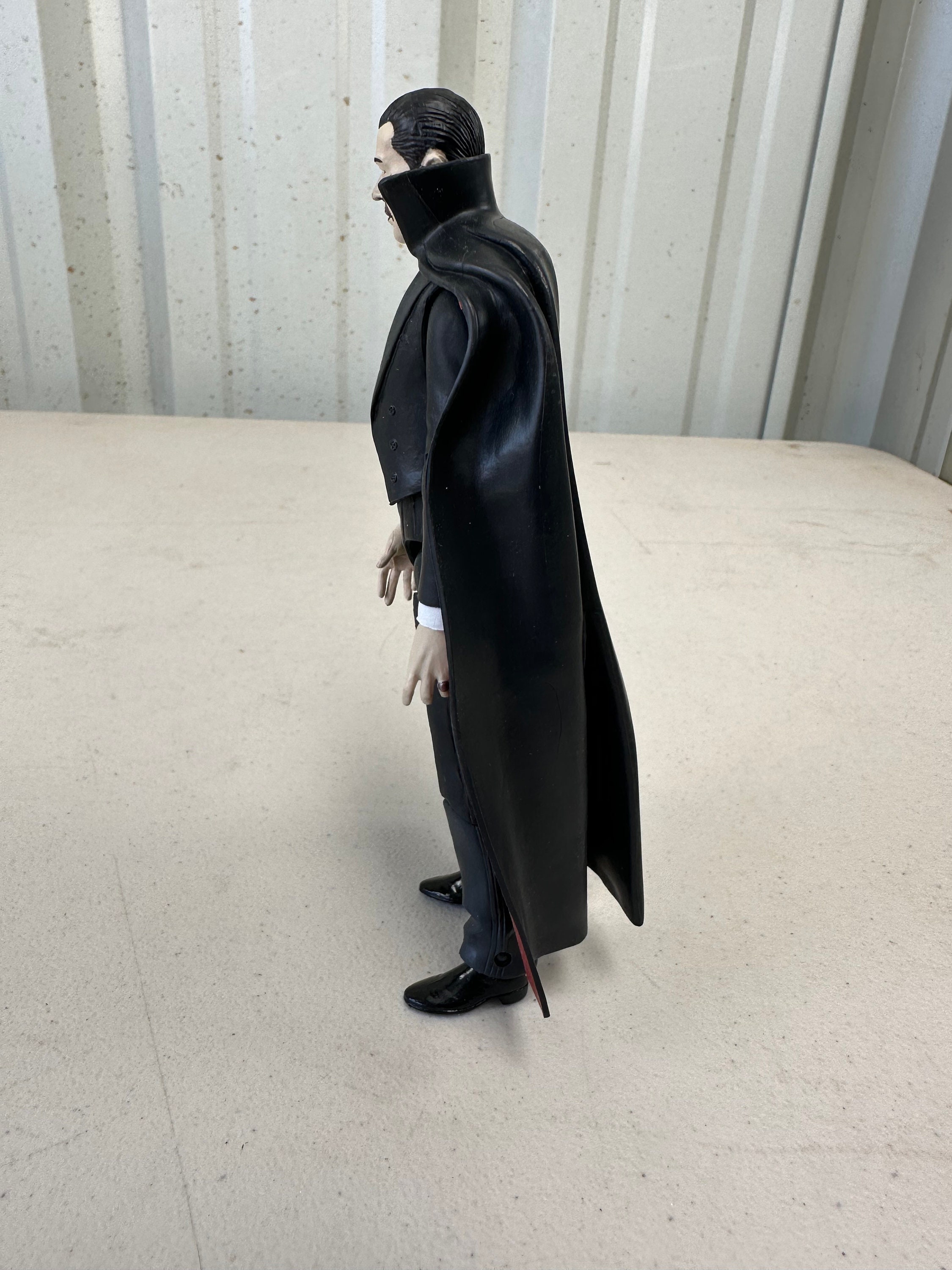 Universal Monsters Count Dracula Vampire Action Figure 2006 Loose With ...