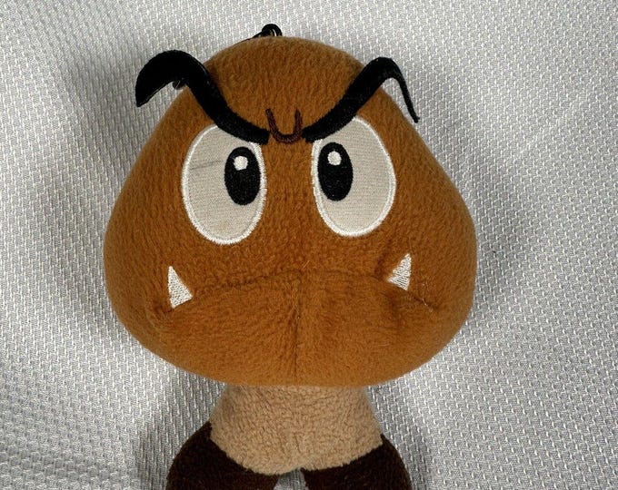 Nintendo 2014 Super Mario Goomba 7" Plush Doll Key Chain Zipper ...