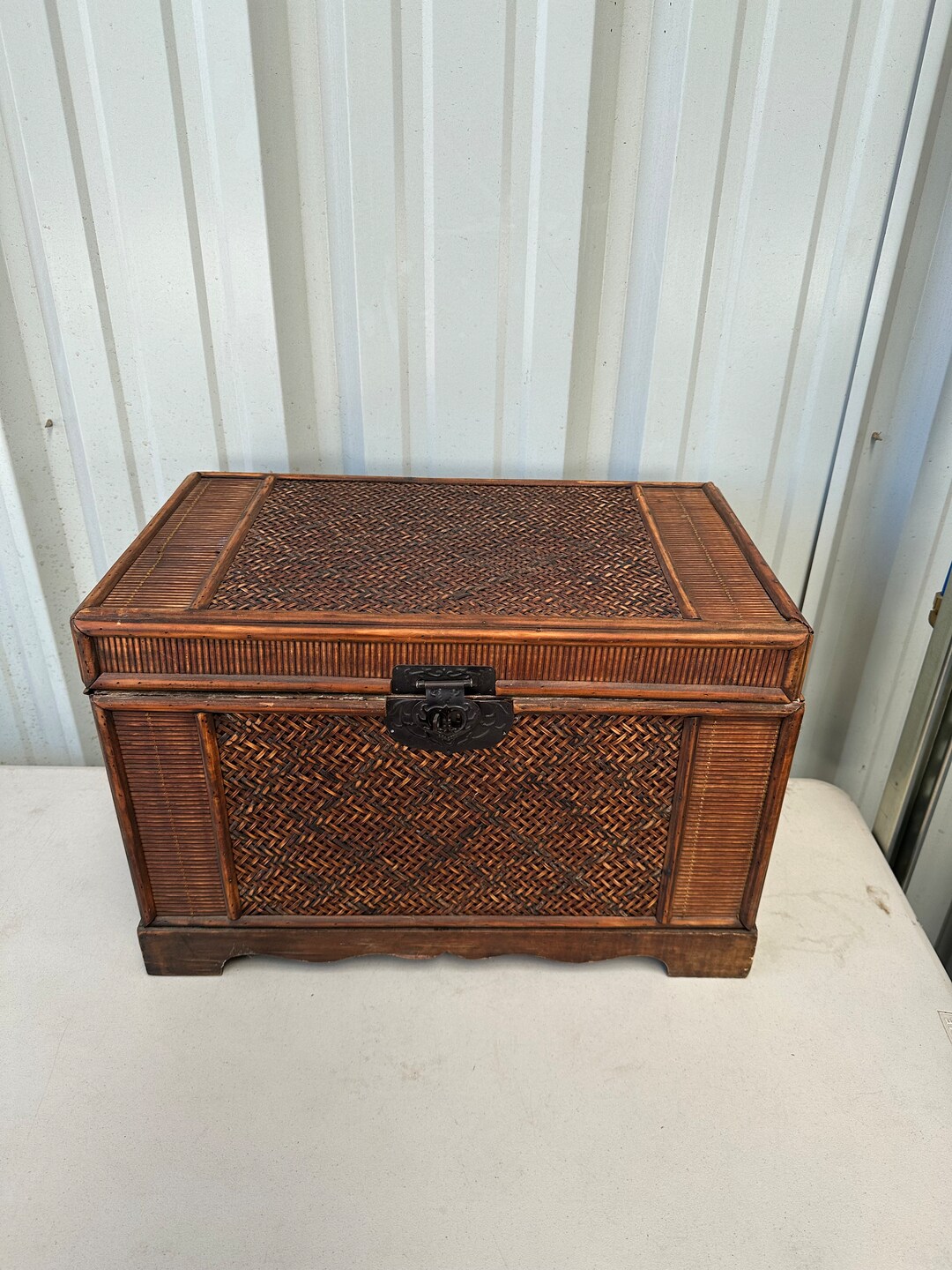 Vintage Brown Wood Wicker Trunk With Metal Latch Red Fabric Interior ...
