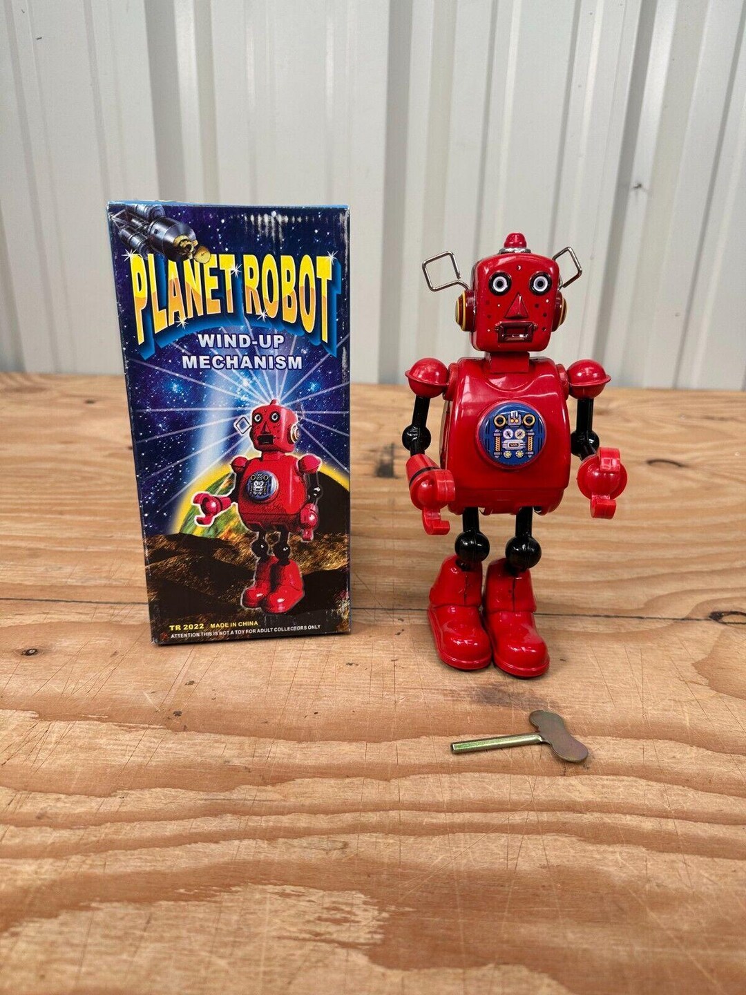 Schylling Red Planet Robot Wind up Tin Toy Robot TR2022 Works W/ Box Mechanical, Vintage Wind up ...
