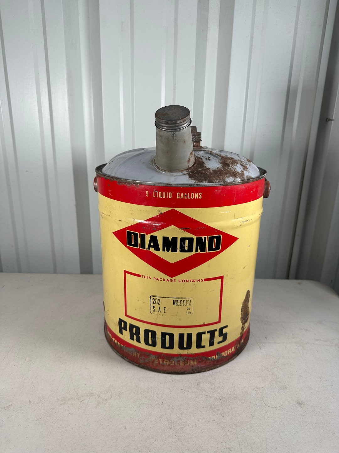 Vintage Diamond Motor Oil Can Metal 5 Gallon Drum Made in USA Gas Oil W ...