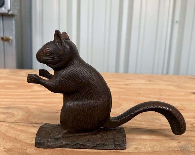 Vintage Cast Iron Squirrel Tabletop Desk Nut Cracker Brown Tail Lever Works Base, Vintage ...