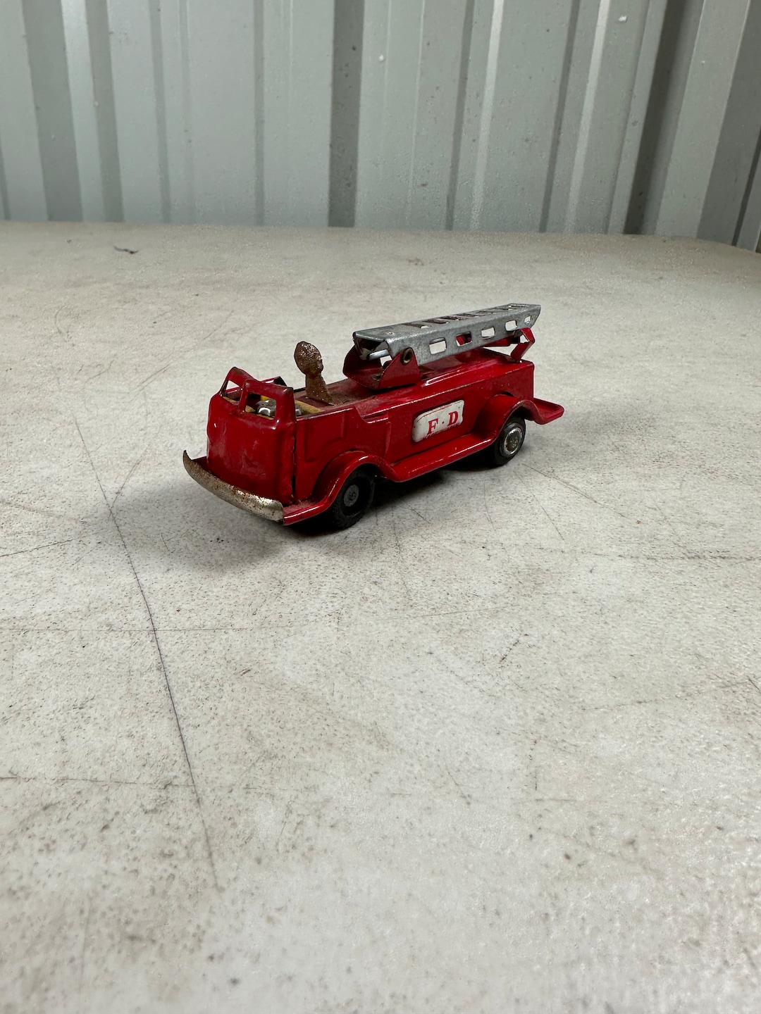 Vintage 1950s Tin Friction Fire Truck FD Made in Japan 4 Long Red ...