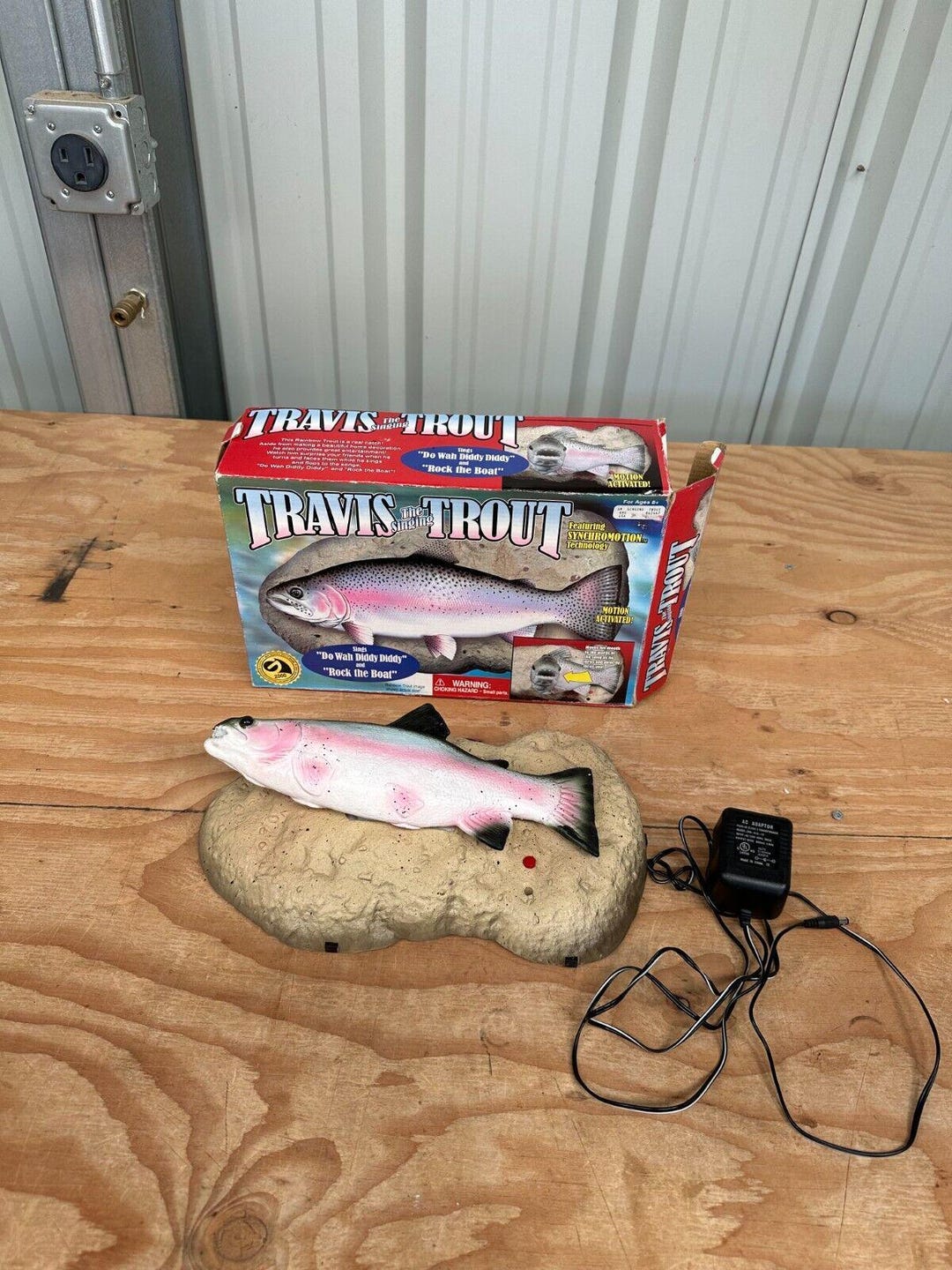 Gemmy Travis the Singing Trout Motion Activated Singing Fish 1999 Works ...