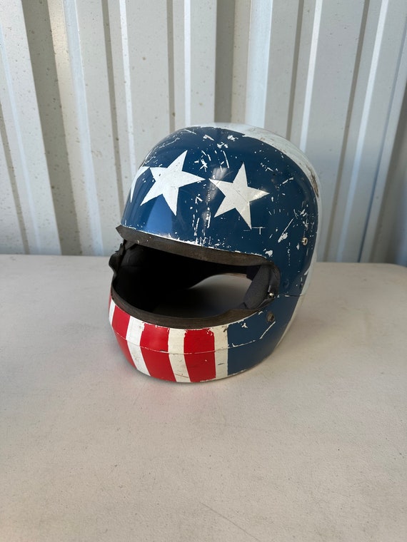 vintage blue helmet - Gem