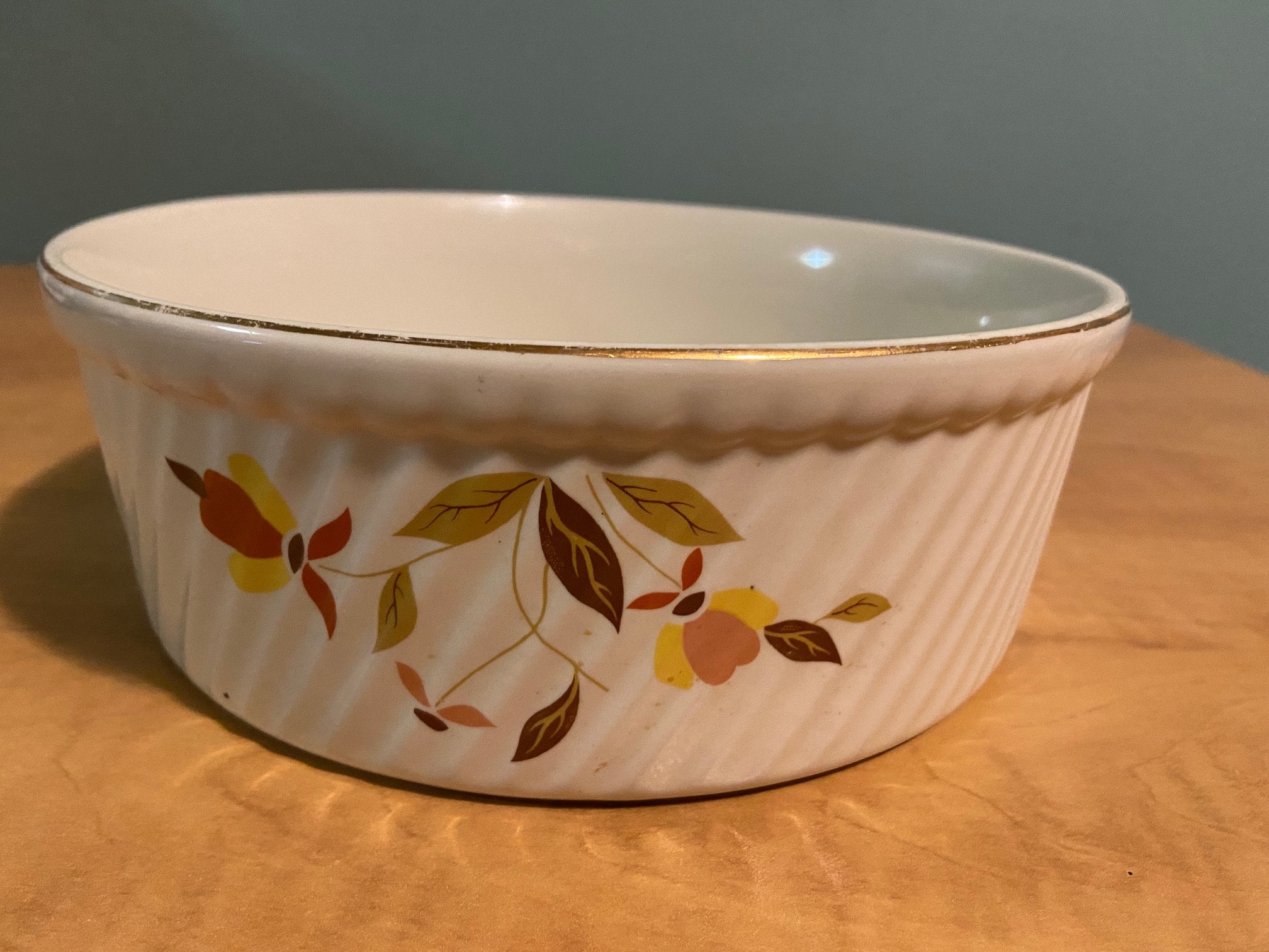 Autumn Leaf Dishes Value