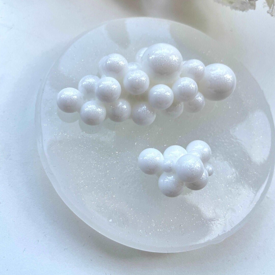 Create Stunning 3D Art With This Set of 2 Silicone Bubble Molds - Etsy