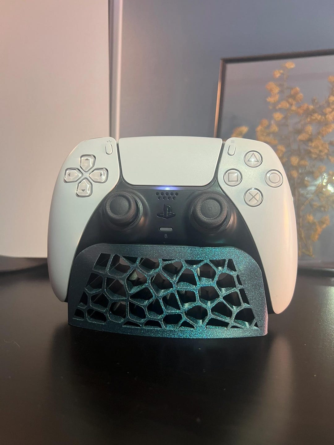 Minimalist, Lattice PS5 Controller Stand | 3D Printed Dualsense Holder ...