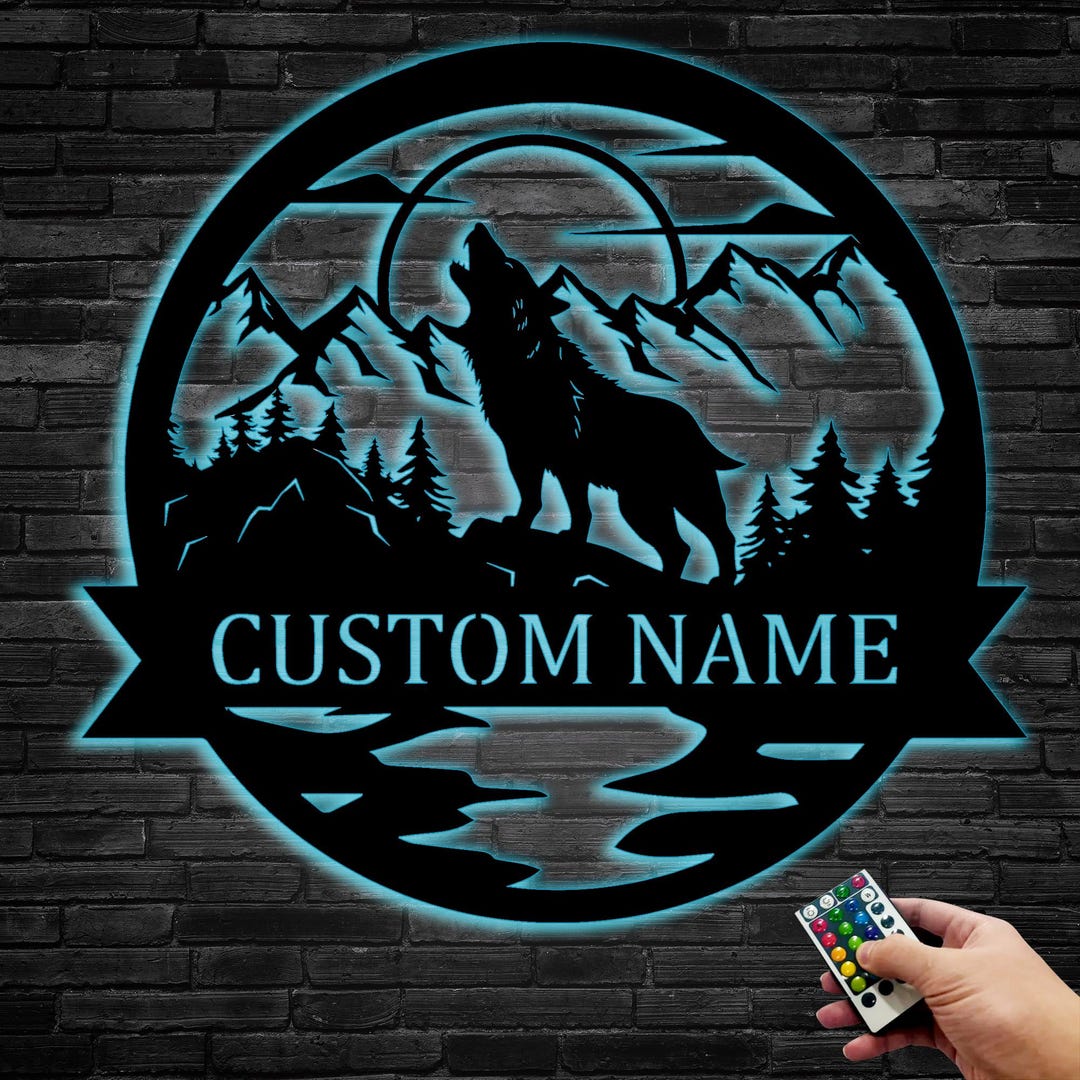 Personalized Howling Wolf Metal Sign: Custom Hunter Gift - Etsy