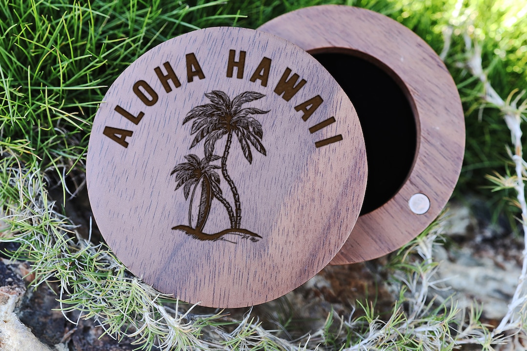 Personalized Hawaiian Wedding Ring Box: Engraved Palm Tree Black Walnut ...