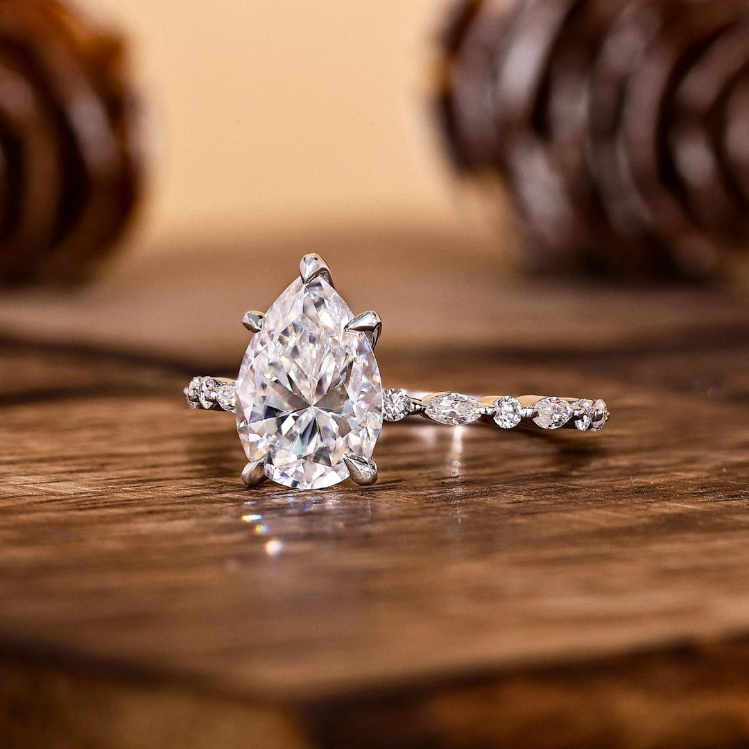 3.0 CT Pear Cut Moissanite Engagement Ring, Craw Prong Setting With ...