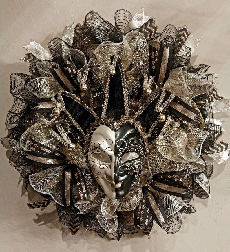 Jester Mask Wreath - Etsy