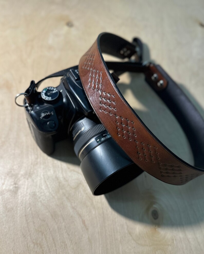 Handcrafted Leather Camera Strap: Durable, Stylish, Comfortable ...