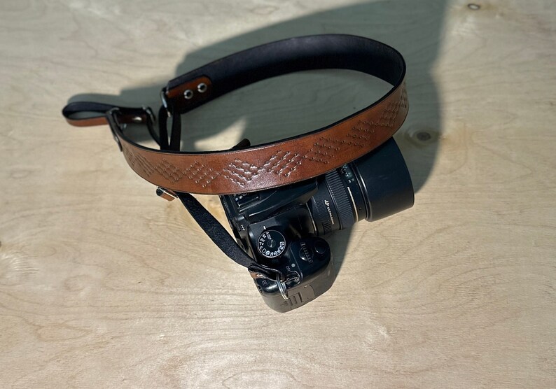 Handcrafted Leather Camera Strap: Durable, Stylish, Comfortable ...