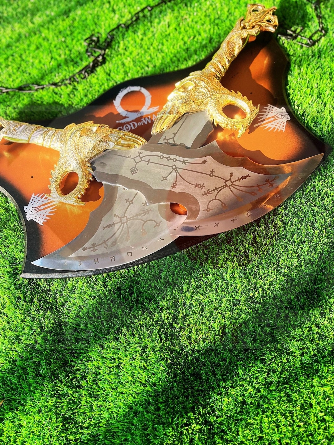 God of War Kratos's Blades of Chaos, God of War Blades of Sword Pairs ...