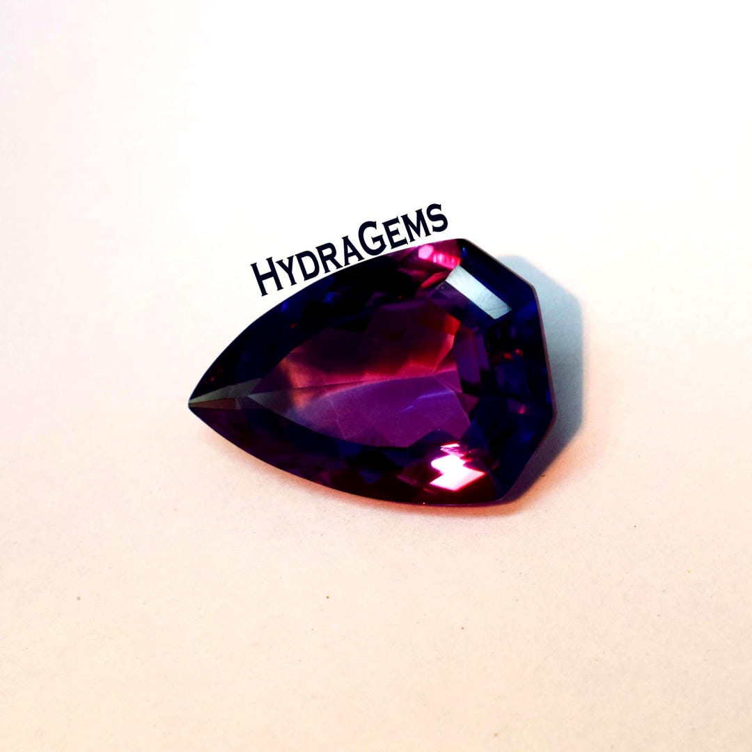 Shield Cut African Color Changing Sapphire Blue-red Color Fantasy ...