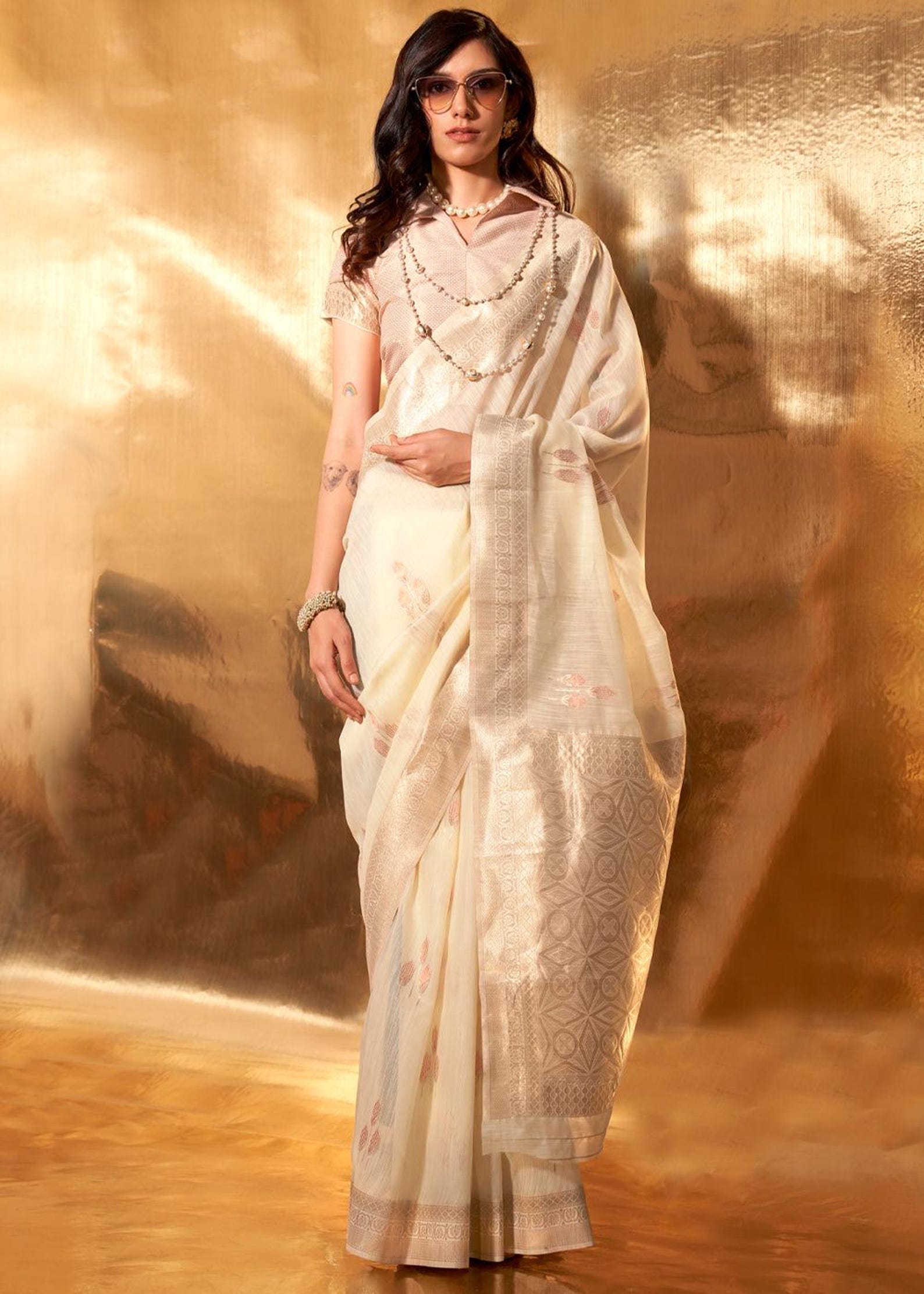Off White Linen Woven Cotton Saree With Same Matching Blouse and Golden ...