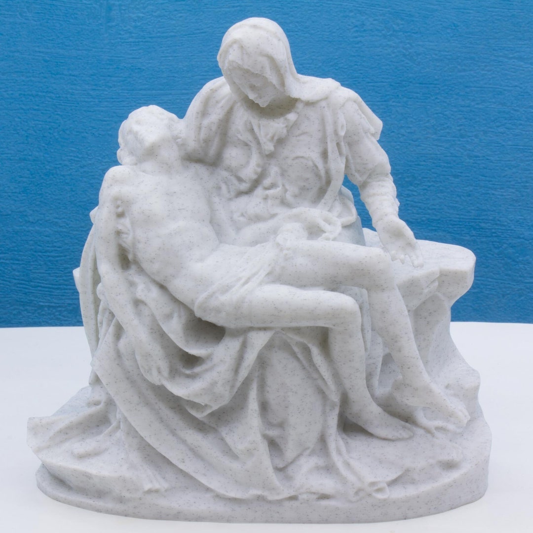 Michelangelo's Pietà Sculpture Figure, Classical Art Decorative Piece ...