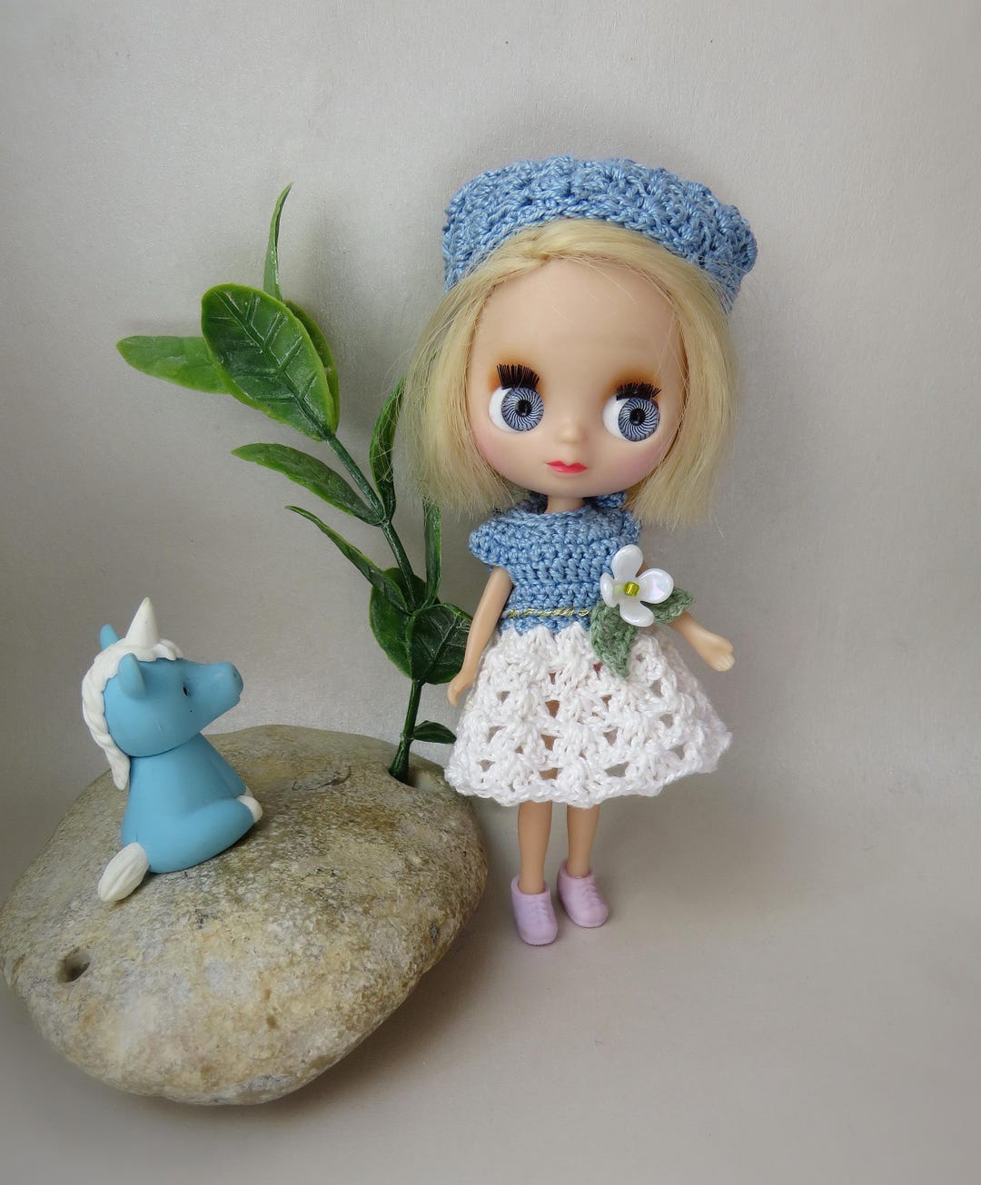 Hasbro LPS Littlest Pet Shop Blythe Doll Clothing Blue White Clothes ...
