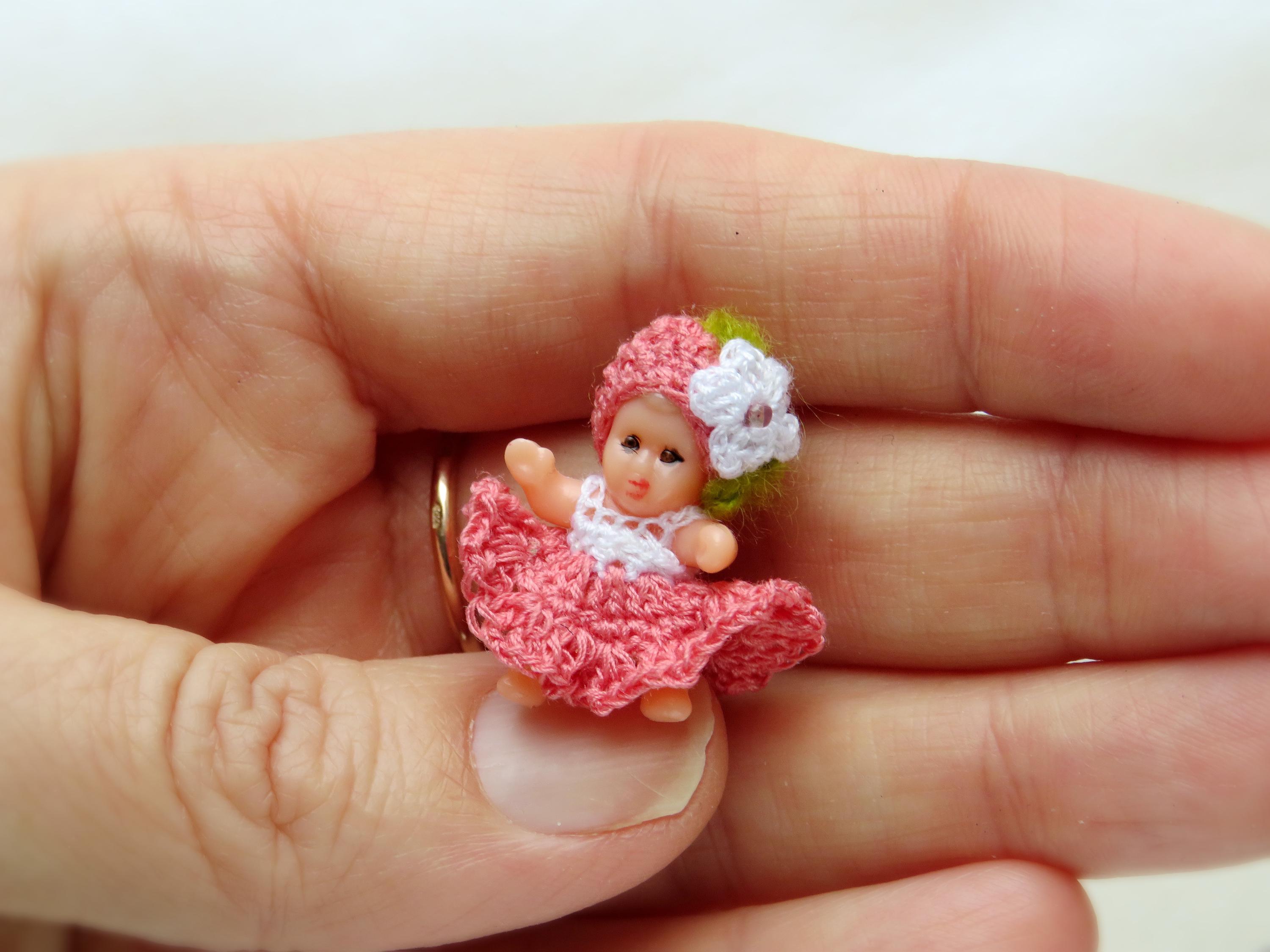 Miniature Baby Doll: 1-inch Micro Dollhouse Doll Thumbelina - Etsy
