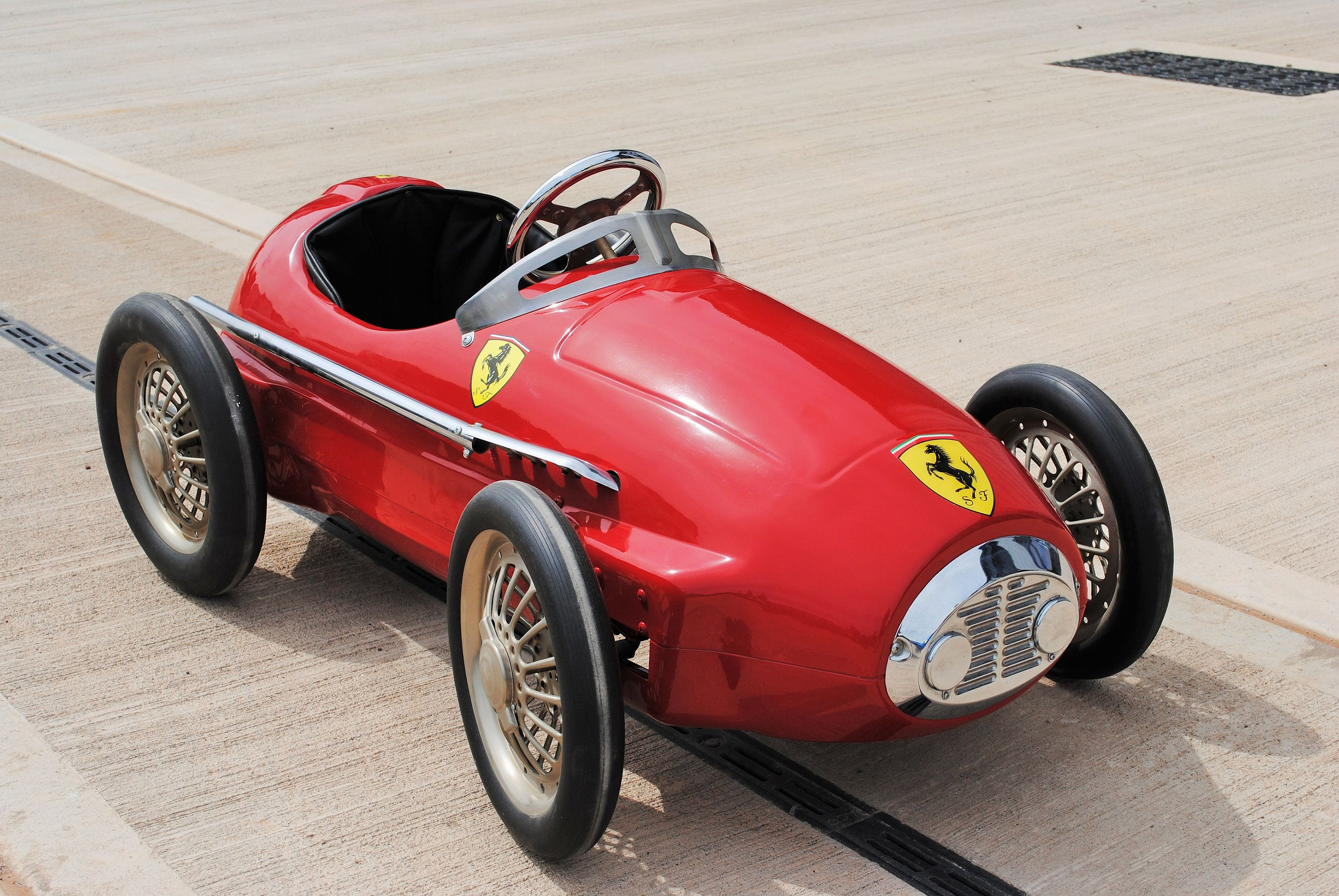 American Retro Red Ferrari Pedal Car 500 F2 Junior Children's Race ...