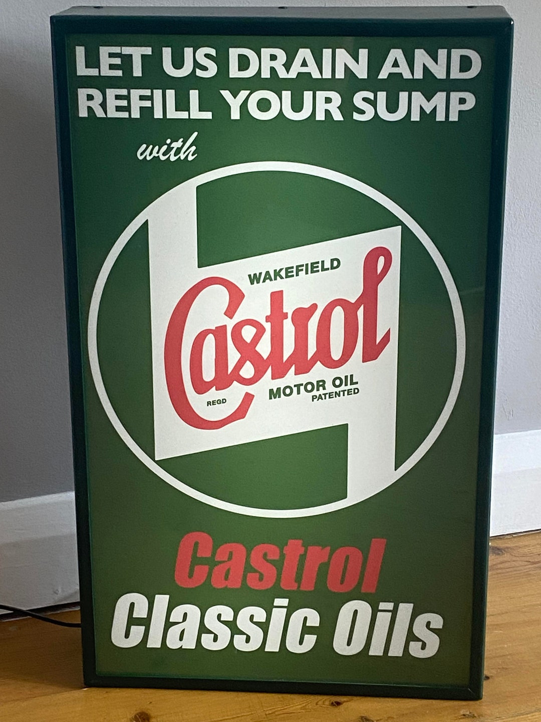 Castrol Oil Illuminated Advertising Sign: Garage Petrol Service Station ...