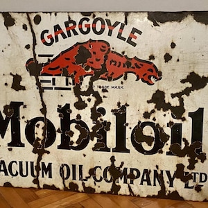 Antique Gargoyle Mobiloil Enamel Sign: Vacuum Oil Company Advertising ...