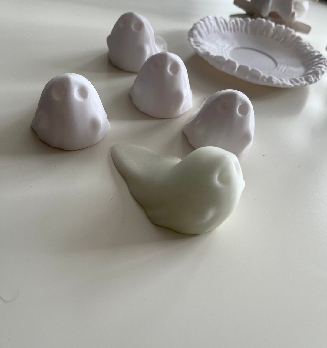 Ghost Door Stop – Glow in the Dark Gothic Door Wedge for Spooky Home ...