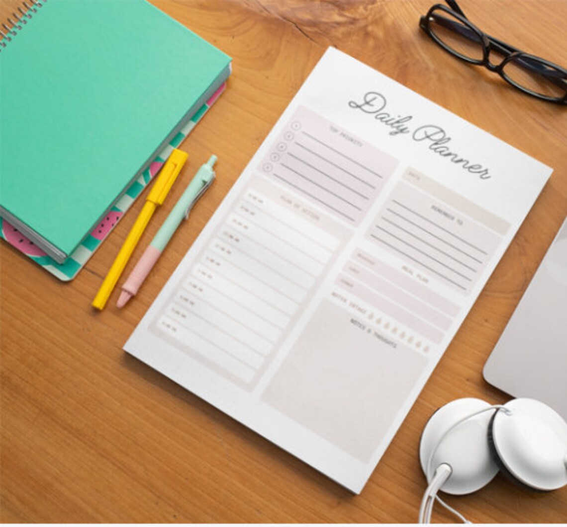 Printable/ Editable Organised Daily Planner | to Do List | Productivity ...