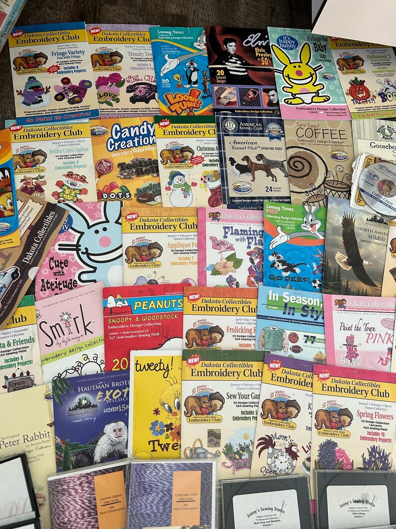 Singer Quantum XL-1000 Sewing Embroidery Machine With Dakota Designs ...