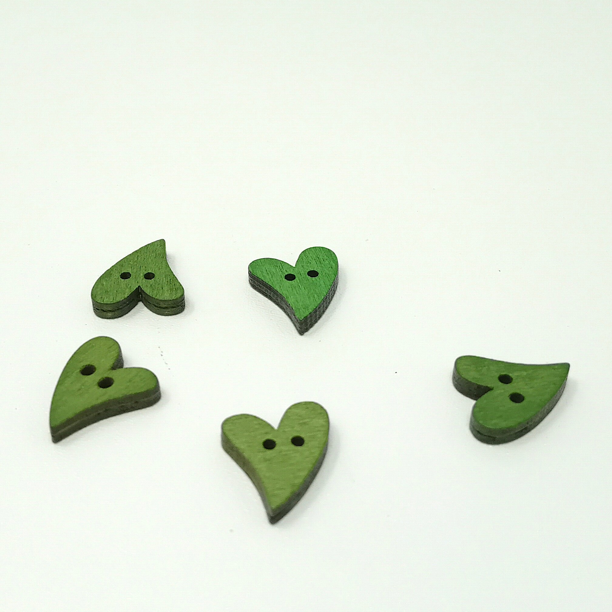 GREEN Wooden Heart Buttons Pack of 5 - Etsy