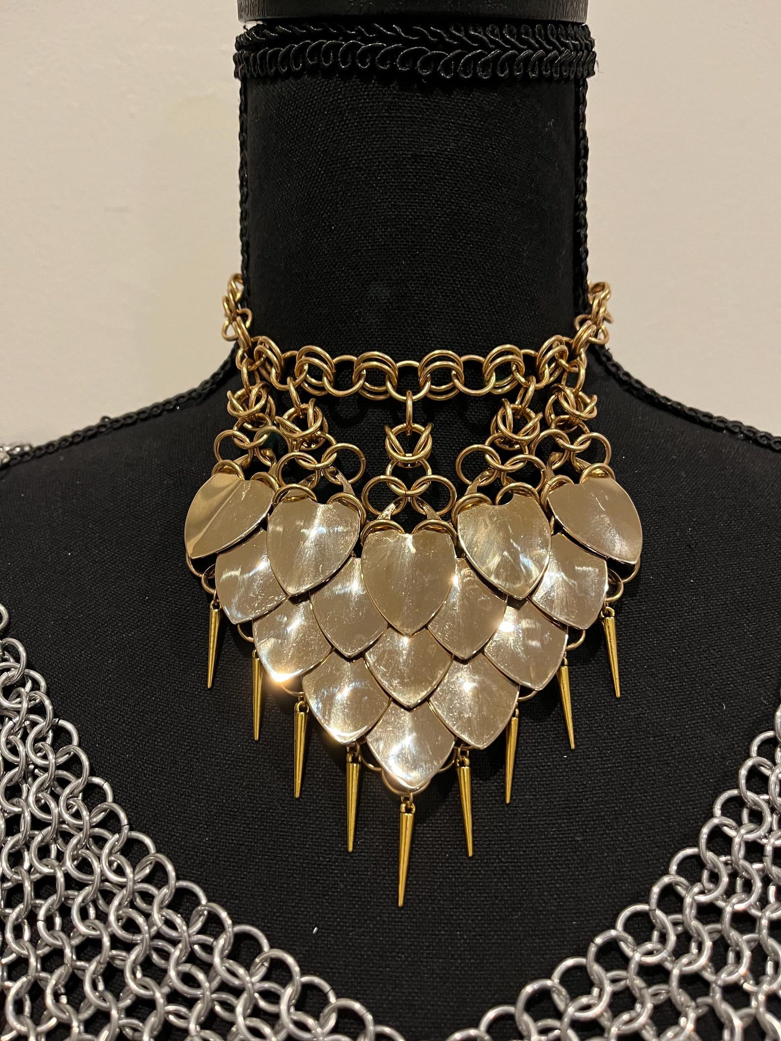 Scalemaille Spike Choker - Etsy