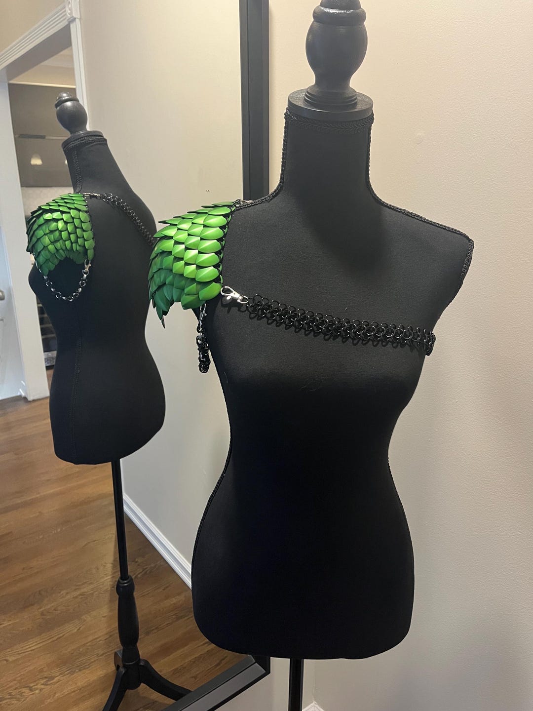 Dragon Scale Pauldron, Scalemaile Epaulets - Etsy