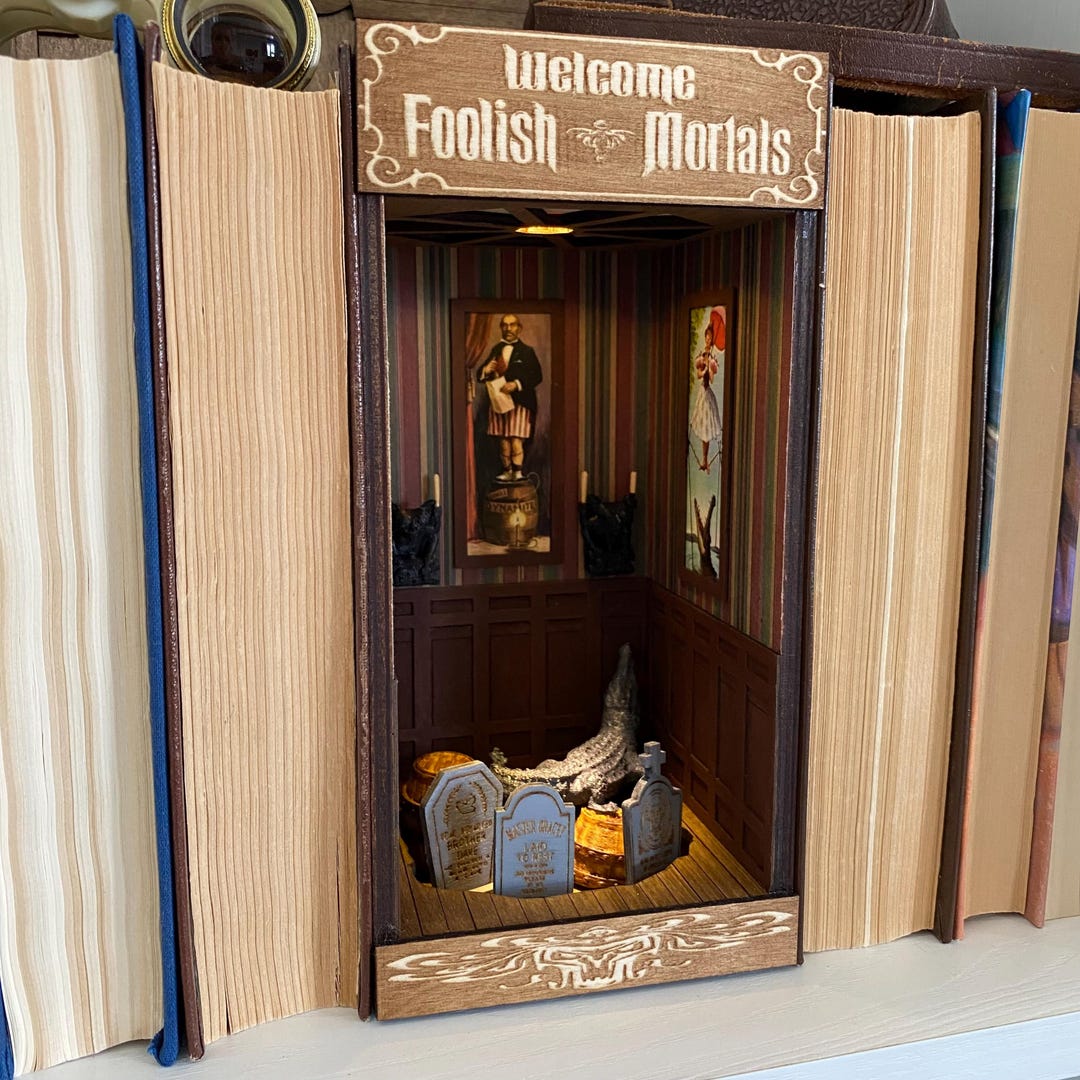 Haunted House Book Nook Shelf Insert Diorama Stretching Room With ...