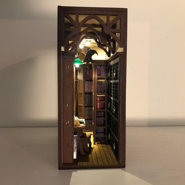 Bookshelf Diorama - Etsy